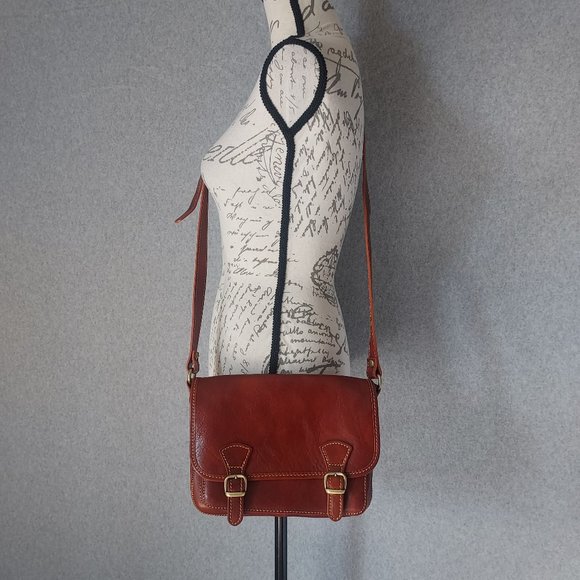 Divina Firenze | Bags | Divina Firenze Lola Handmade Leather Crossbody ...